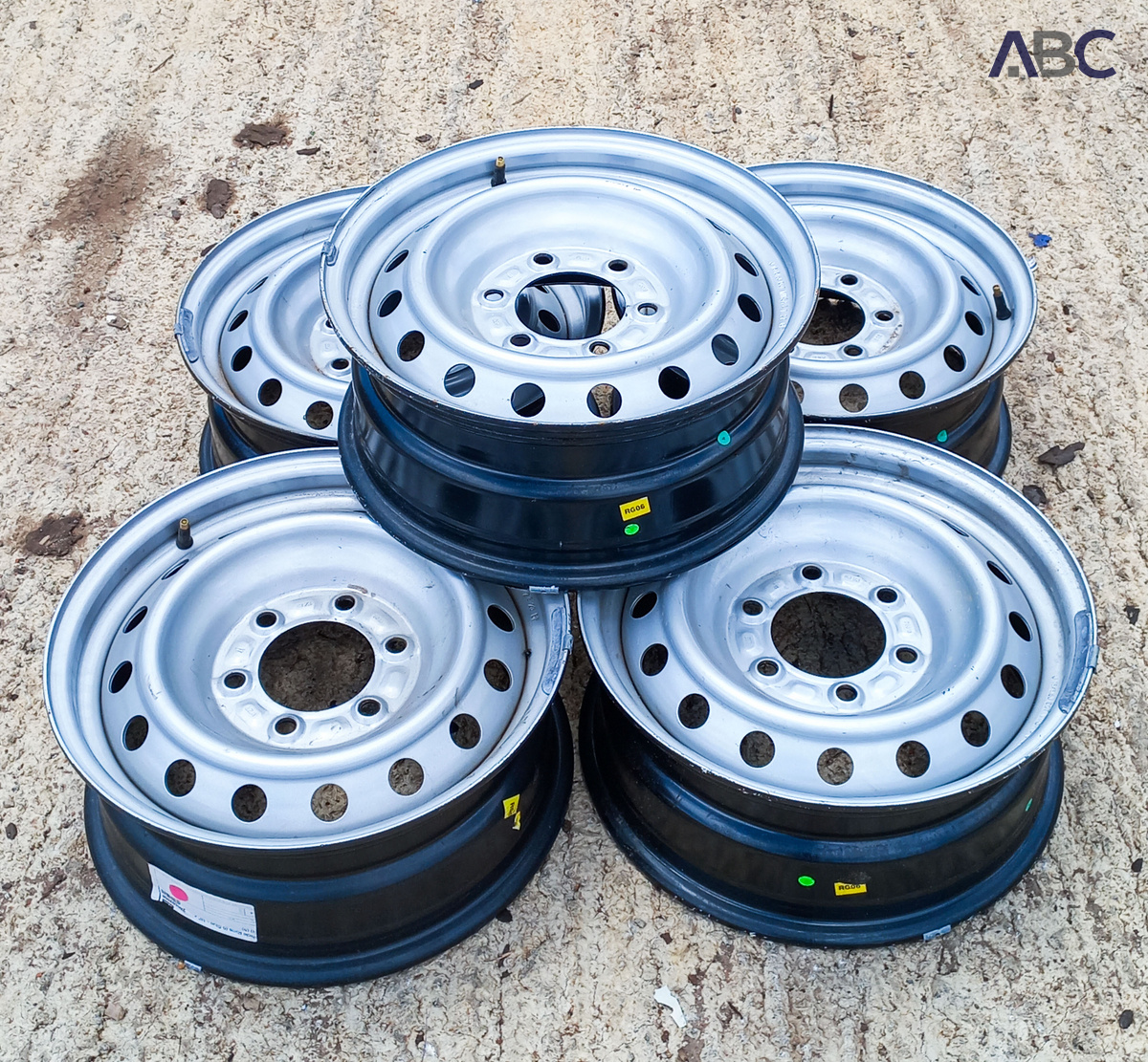 Vehicle Rims (6 Stud - 16" x 6½j) (5)