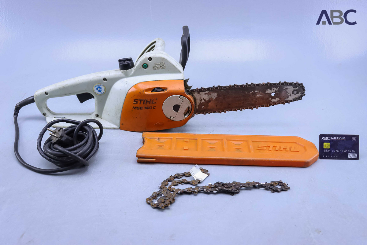 STIHL MSE 140 C Chainsaw (230V) (1)