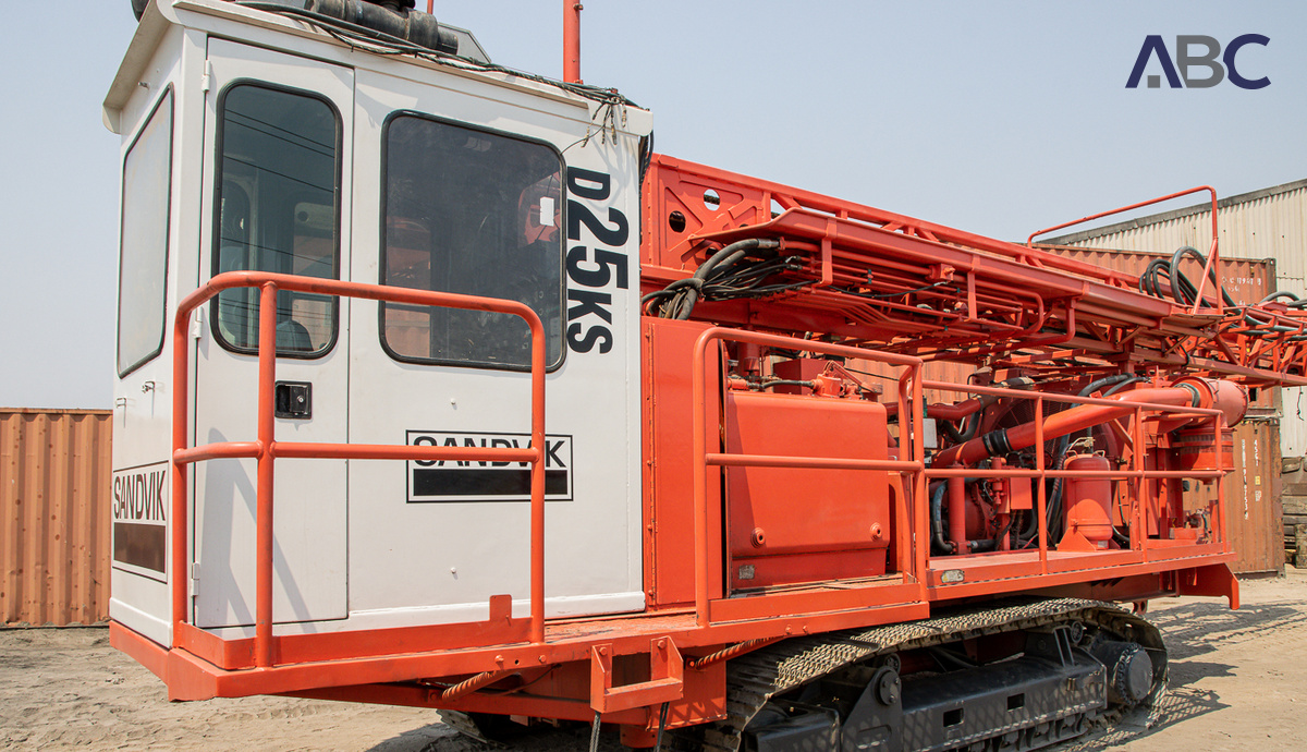 Sandvik D25KS 2011 Rotary Blasthole Tracked Drill Rig