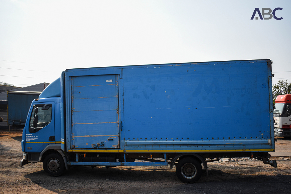 2005 DAF LF 45.150 Box Rigid Truck