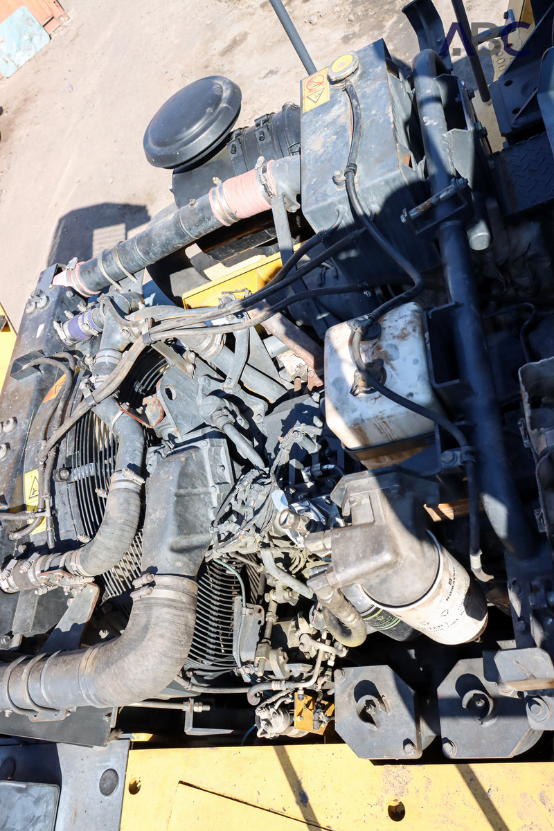 2011 Komatsu HM400-2 Articulated Dump Truck