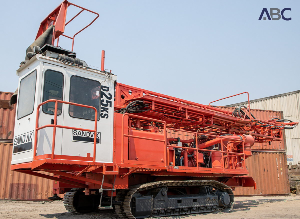 Sandvik D25KS 2011 Rotary Blasthole Tracked Drill Rig