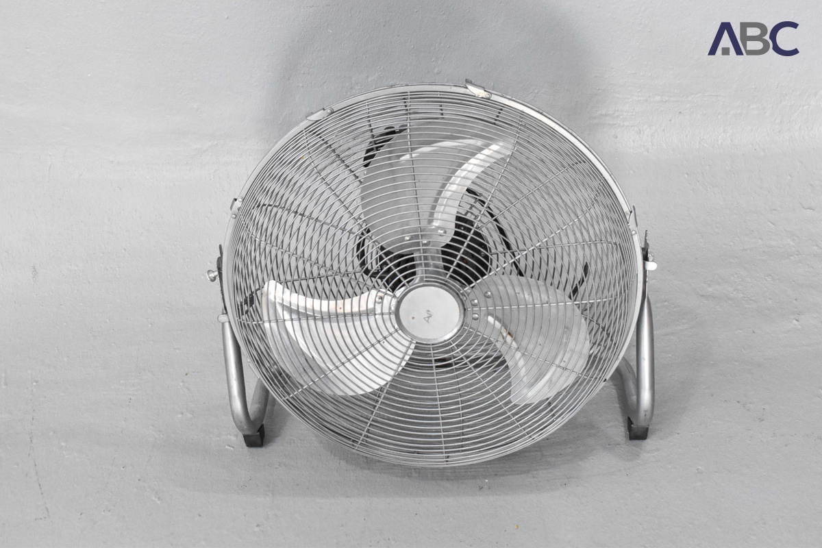 Aim AHV40 Electric Fan (240V) (1)