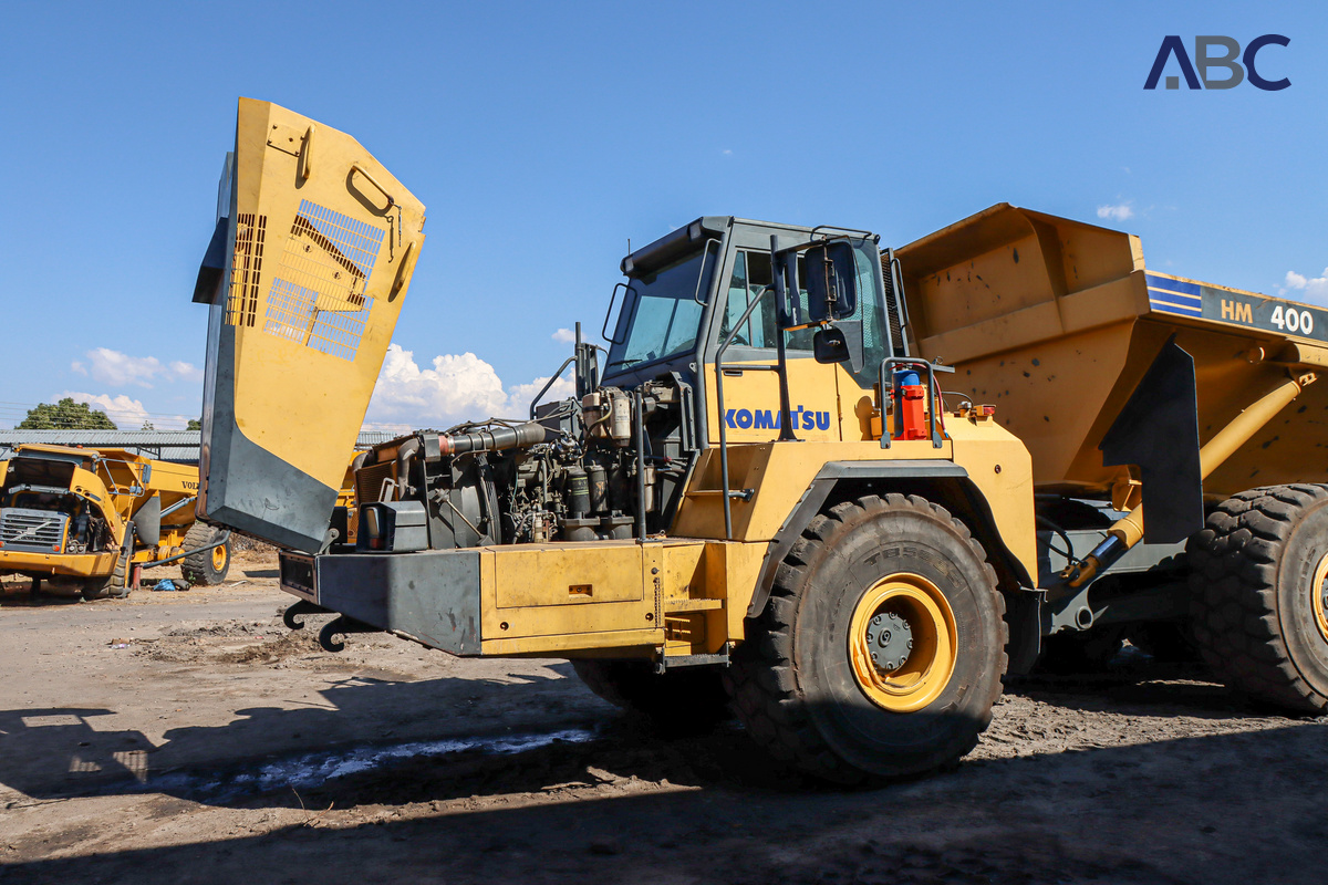 2011 Komatsu HM400-2 Articulated Dump Truck