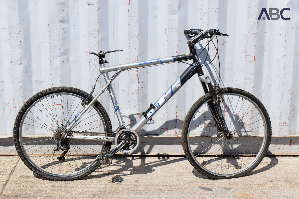 Avalanche GT Bicycle (Rim 26") (1)