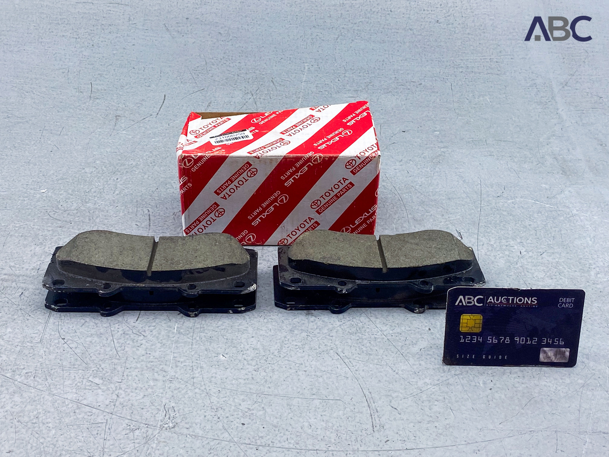 Toyota 04465-0K240 Disc Brake Pad Kits (2 Sets In a Packet)